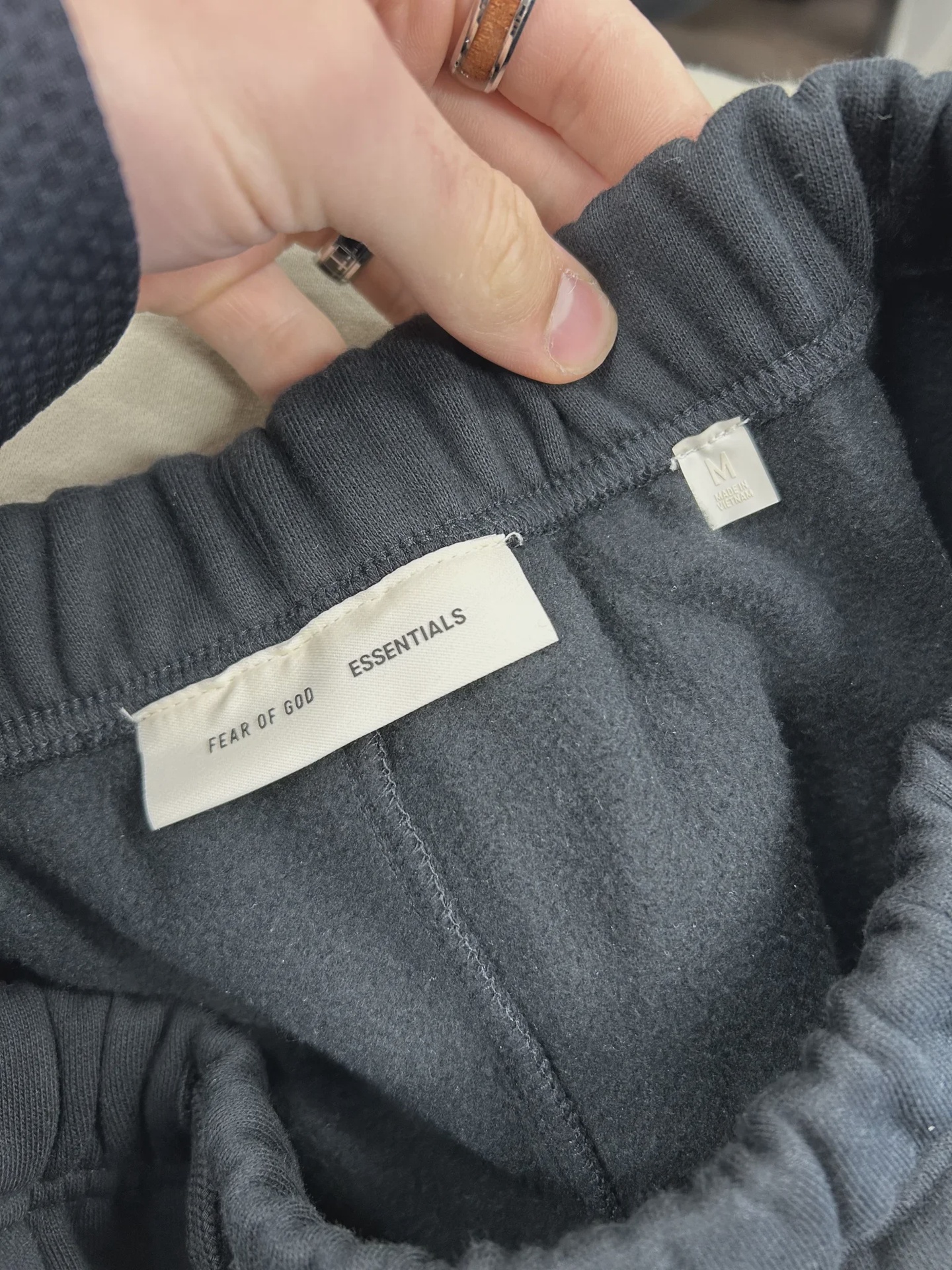 Essentials Essentials Fear of God Black Big Logo • Brand New [3844 ...