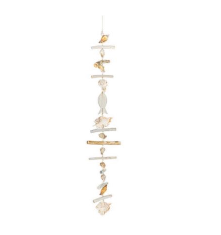 Abbott Long shell and driftwood garland